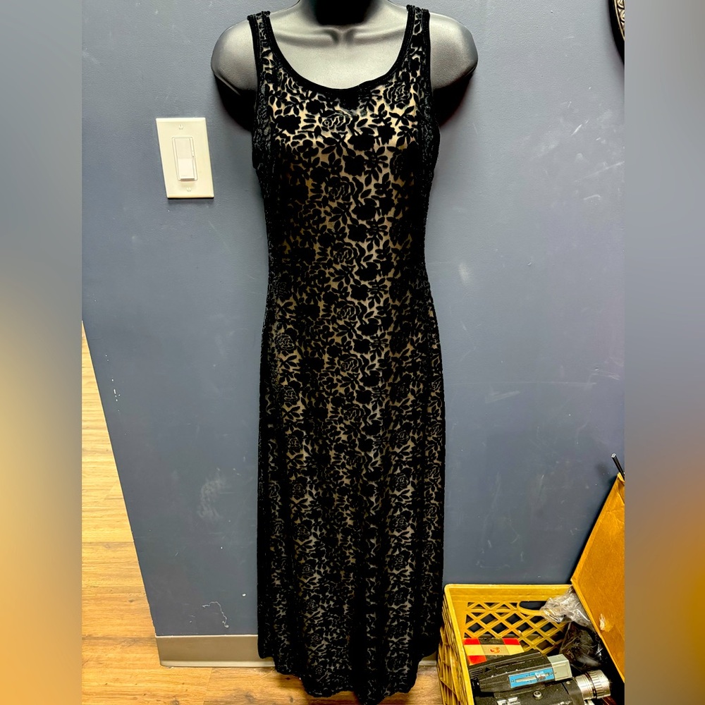 Joule 90s Goth Velvet Burnout Illusion Dress With Nud… - Gem